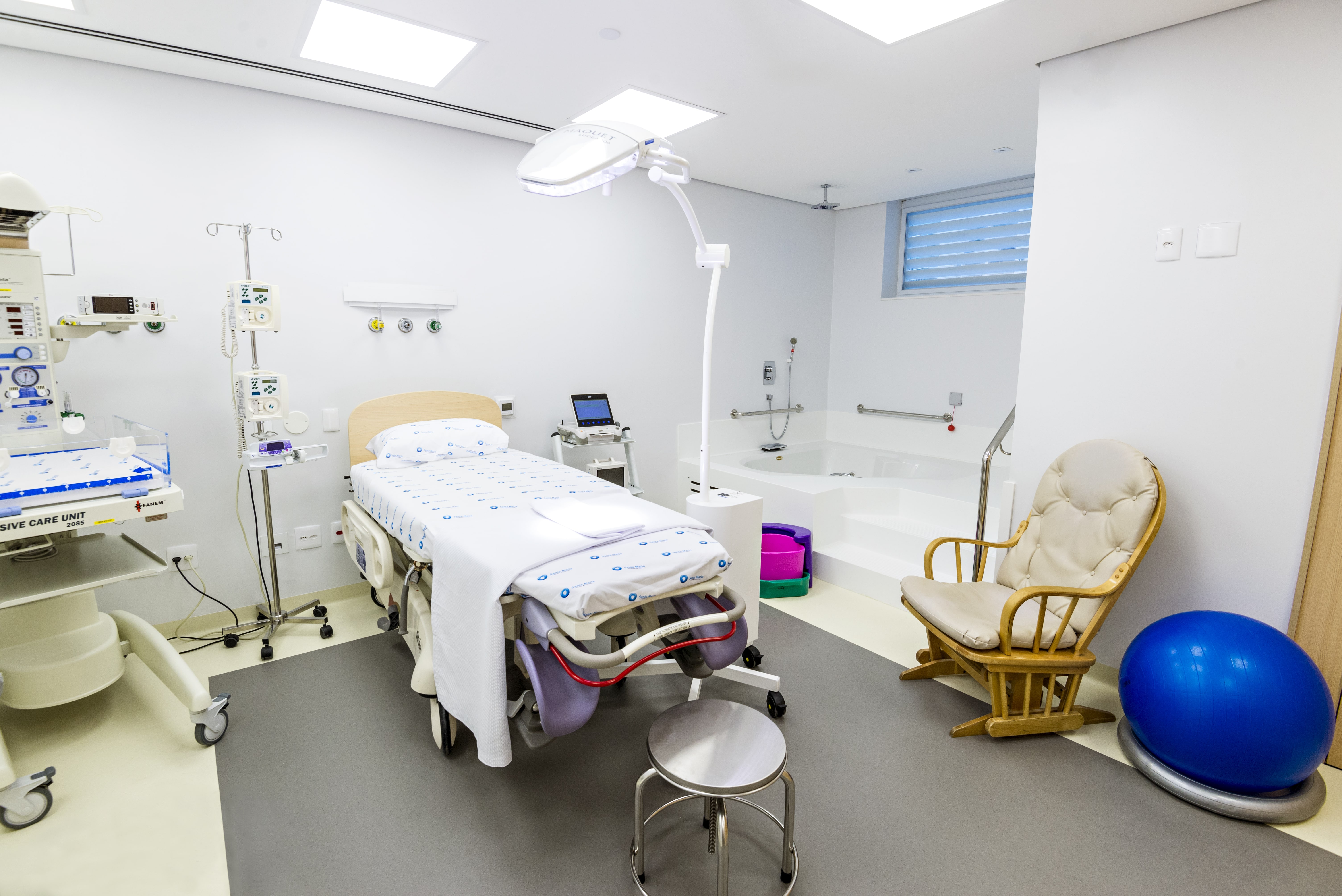 Centro de Parto Normal - Hospital e Maternidade Santa Maria